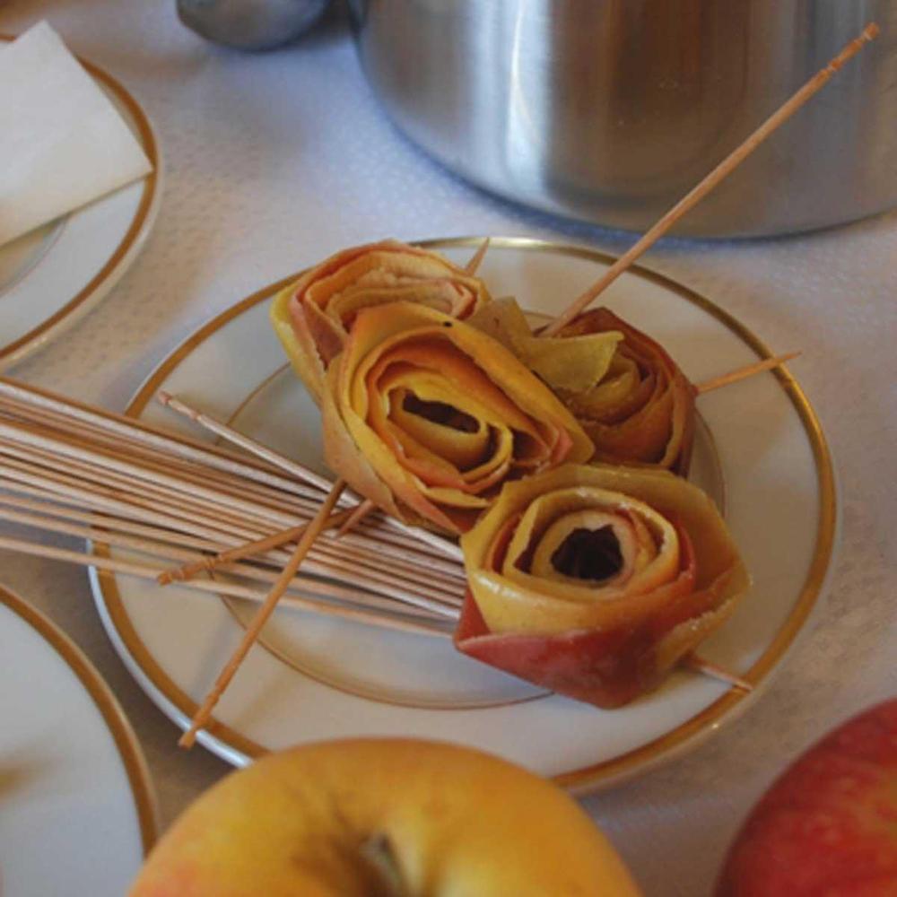 Pourquoi mange-t-on beignets, bugnes et autres merveilles le jour de ...