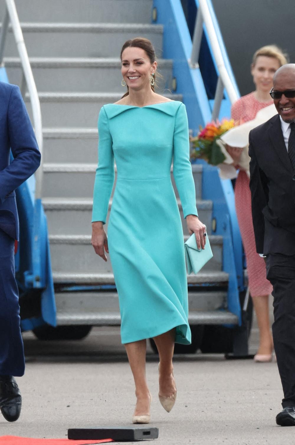 Tenue Kate Middletonnull