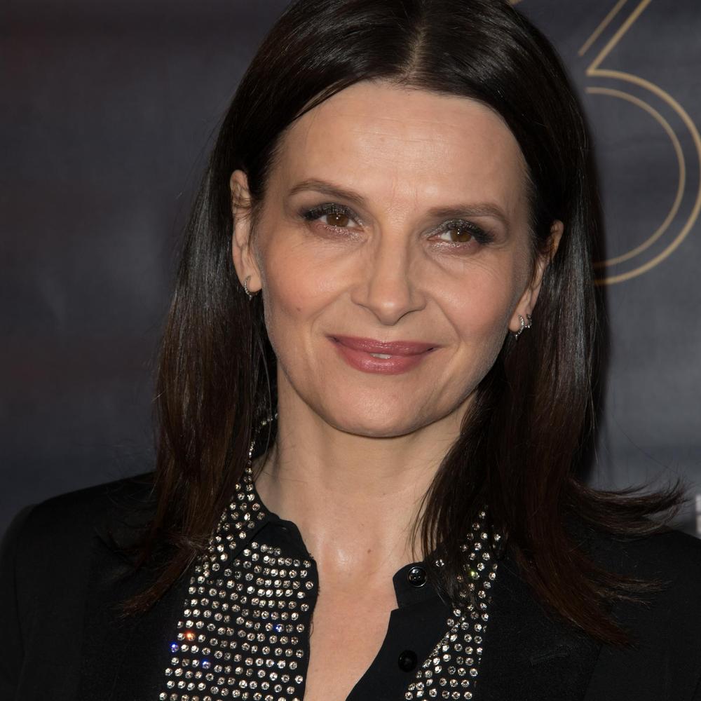 Avant/ Après : la mannequin Caroline Ida Ours prouve qu'on peut tout ...