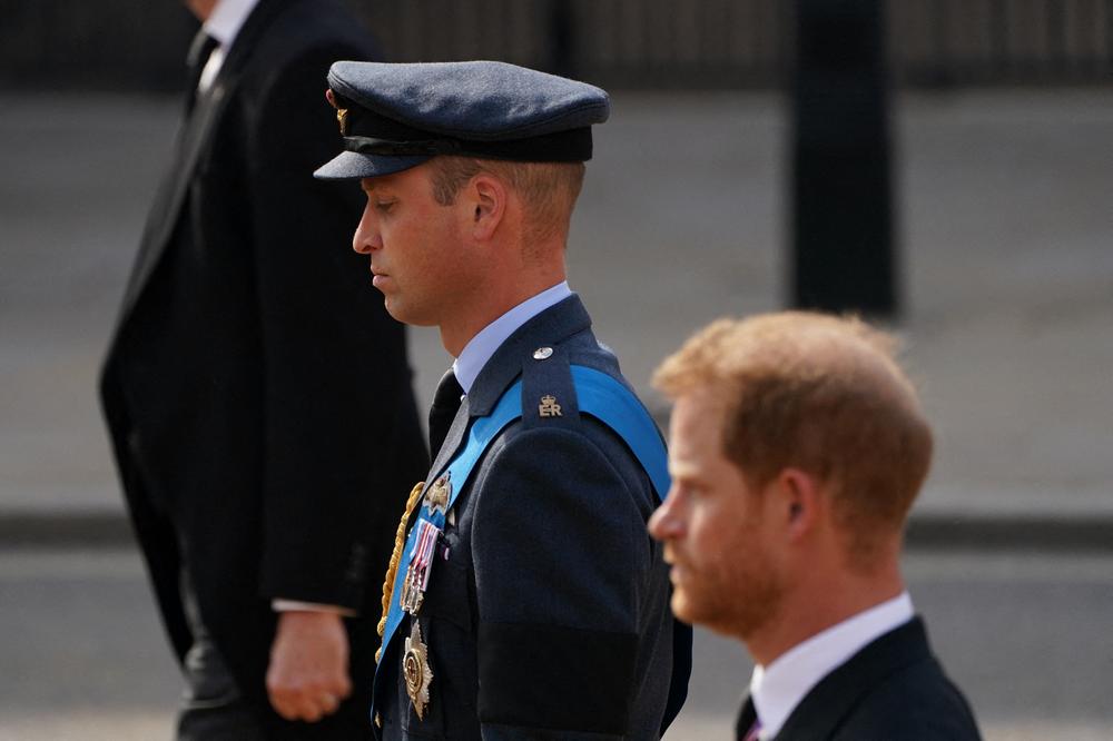 Kate, William, Meghan et Harry : en photos, la marche funèbre des «Fab ...