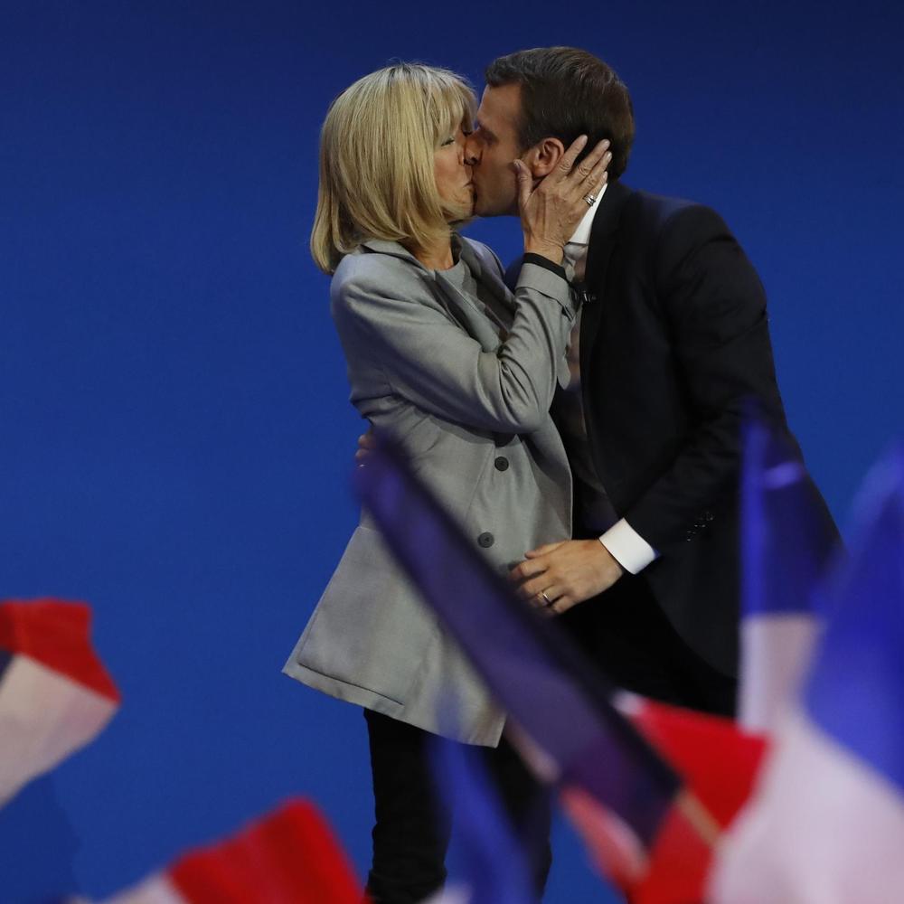 Brigitte et Emmanuel Macron : 15 ans de mariage, de l'ombre à la lumière