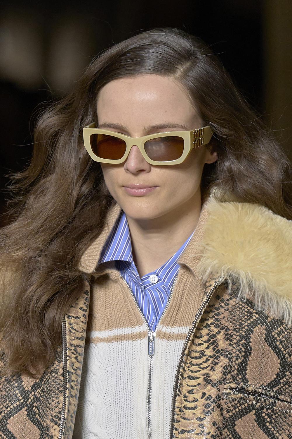 Cheveux longs : quelles sont les coupes tendance de l'année