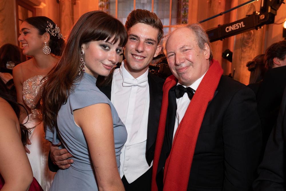 Bal des débutantes 2022 : les plus belles photos d'une soirée hors du temps