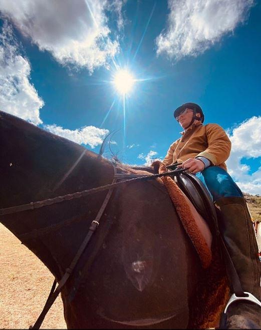 Entièrement nue, Lourdes Leon rend hommage à sa mère Madonna dans un ...