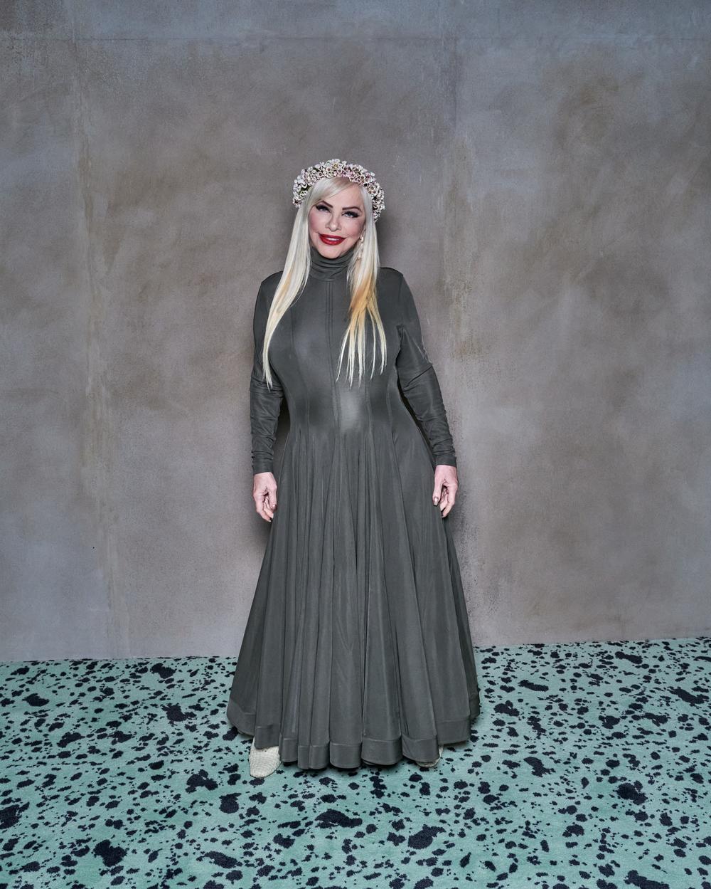 Salma Hayek, le rappeur coréen RM, Kelela et la Cicciolina : le premier ...