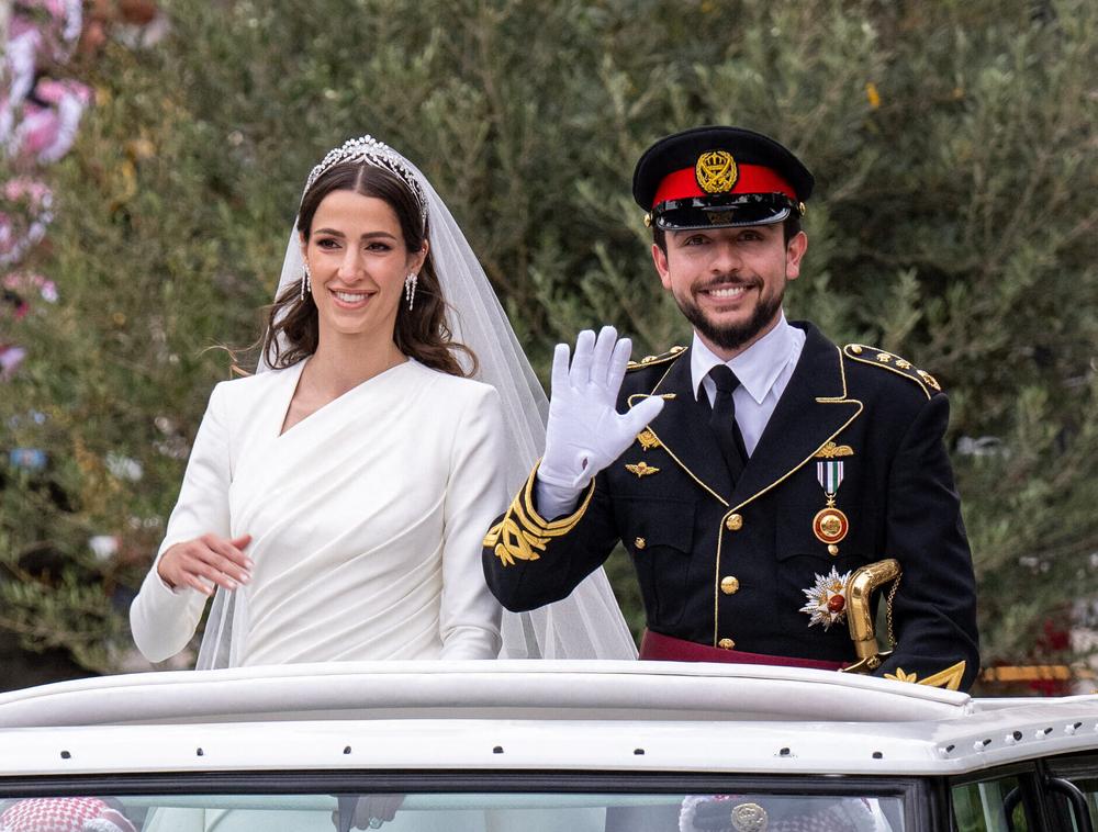 Les photos du somptueux mariage du prince Hussein de Jordanie à Amman