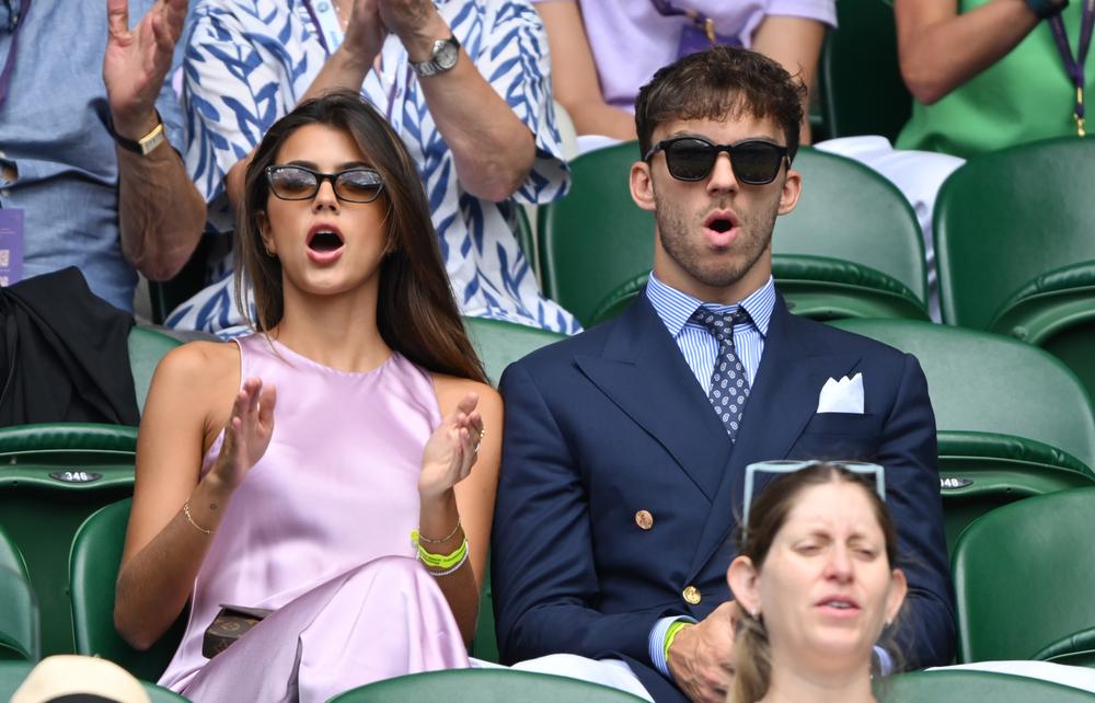 Double date : en photos, Pierre Gasly, Charles Leclerc et leurs ...