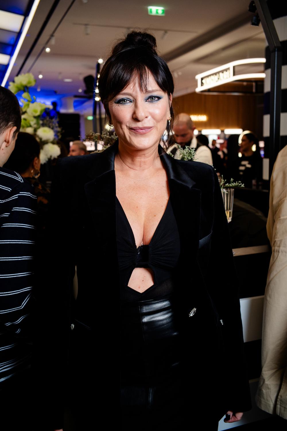 Tina Kunakey, Carla Bruni, Léna Mahfouf... En images, les invités de la ...
