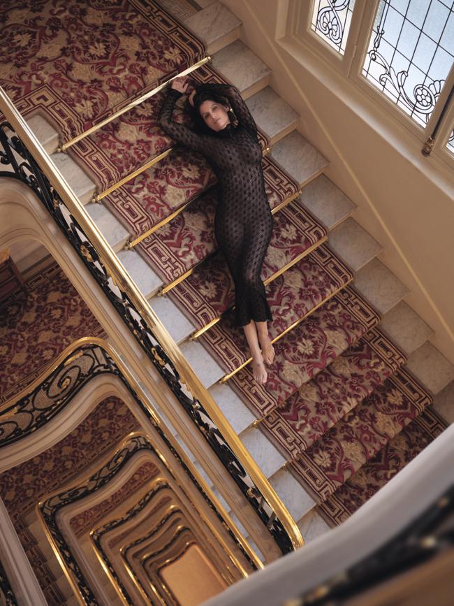 Laetitia Casta : «Adolescente dans ma famille, je ne suis pas sortie ...