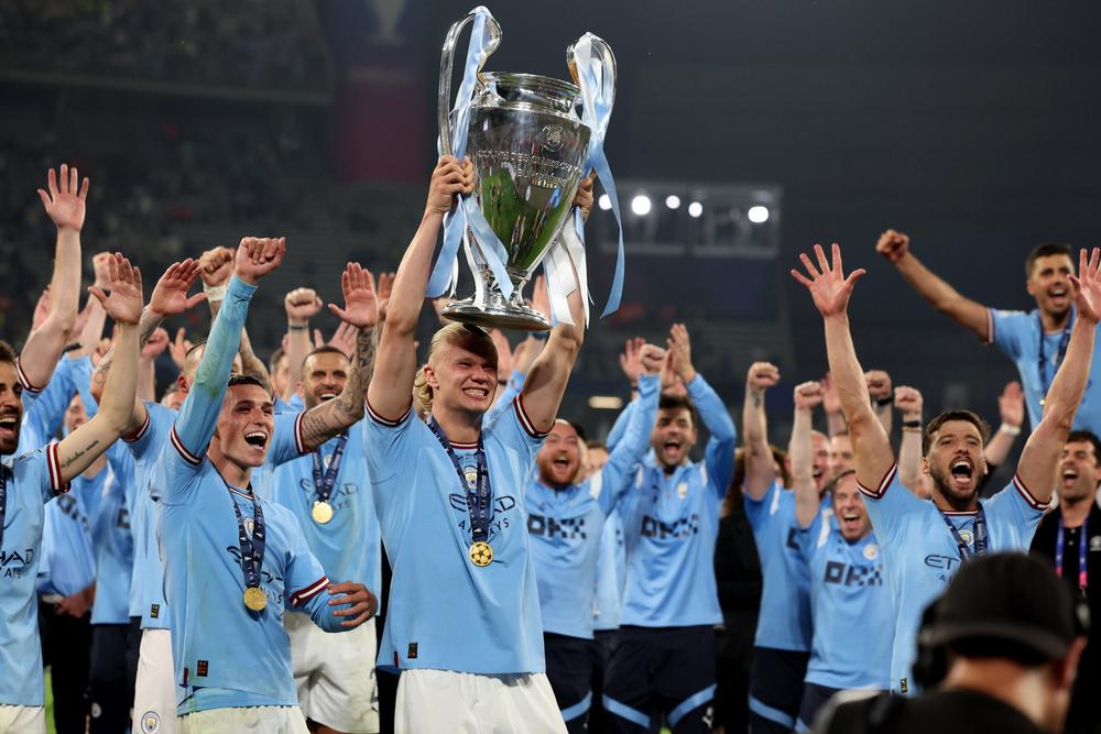 Foot : l’ancien international néerlandais Dirk Kuyt devient entraîneur ...