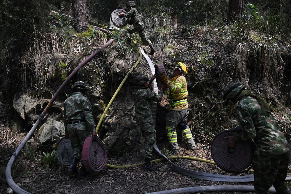 La Colombie en proie aux flammes, Bogota appelle à l'aide internationale