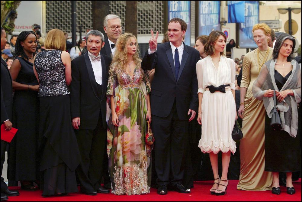 Emmanuelle Béart et Frédéric Chaudier, plus amoureux que jamais sur le ...