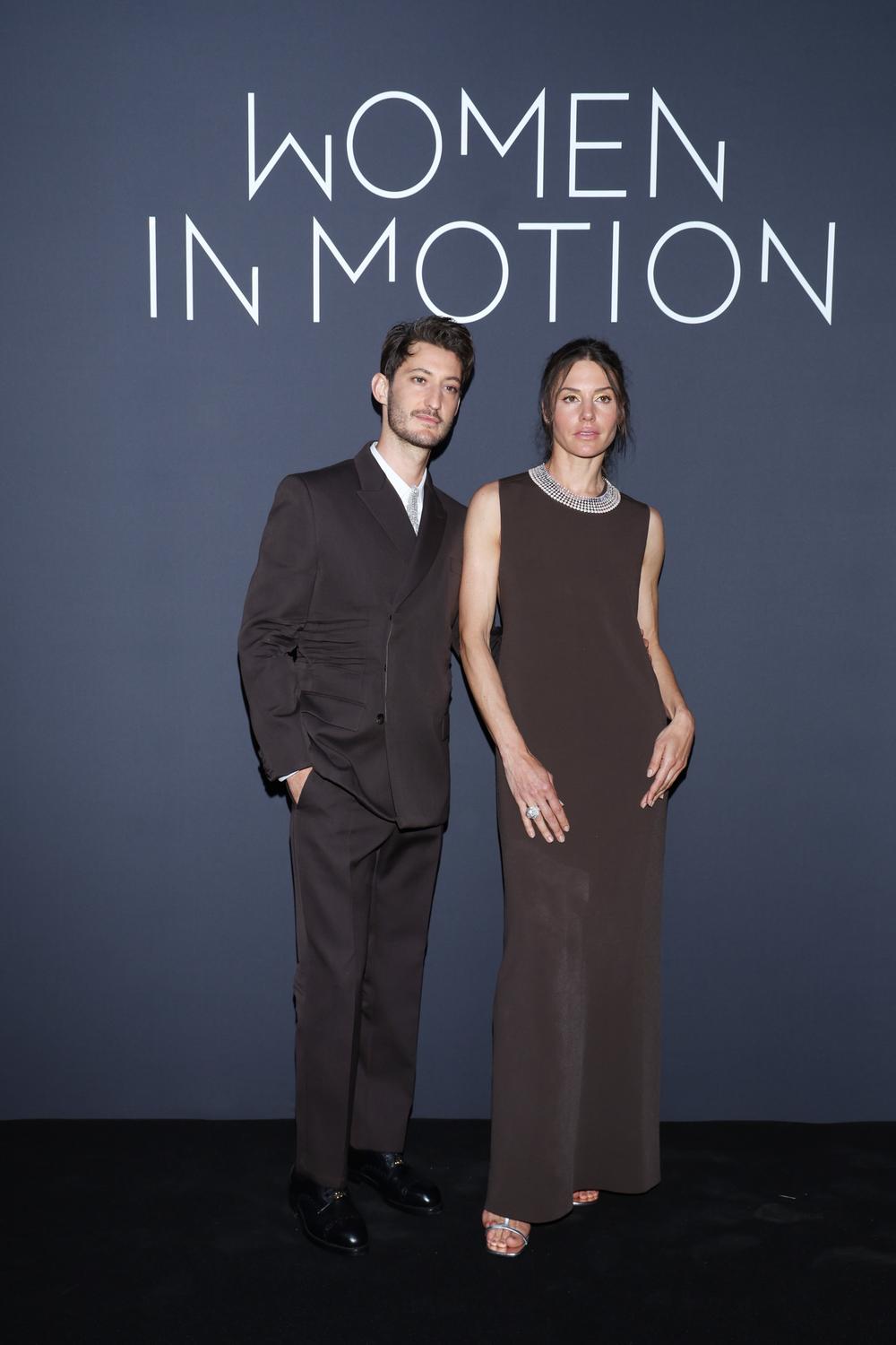 Catherine Deneuve, Salma Hayek, Omar Sy… Dans la nuit cannoise, les ...