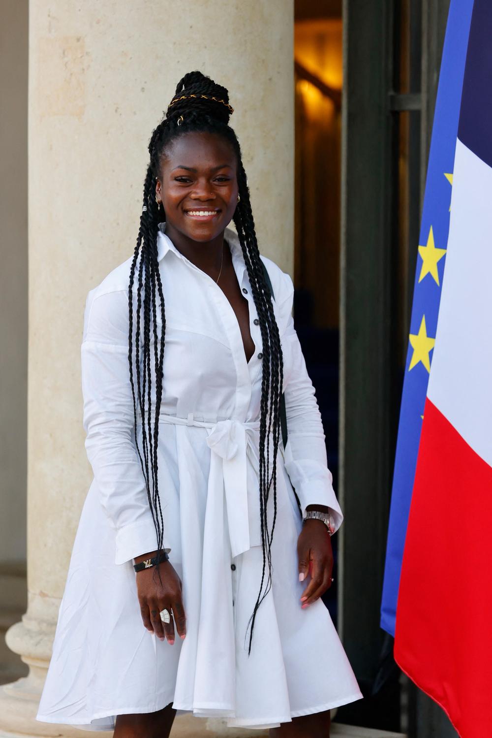 Léon Marchand, Simone Biles, Thomas Ceccon... Voici comment s’habillent ...