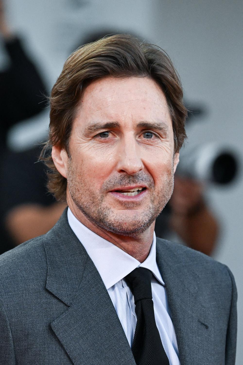 Sienna Miller bottée comme Bardot, Kevin Costner rasé de près, Isabelle ...