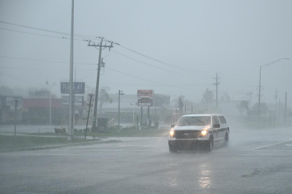 L'ouragan Milton qui a dévasté la Floride rétrogradé, au moins 10 morts et 3 millions de foyers ...