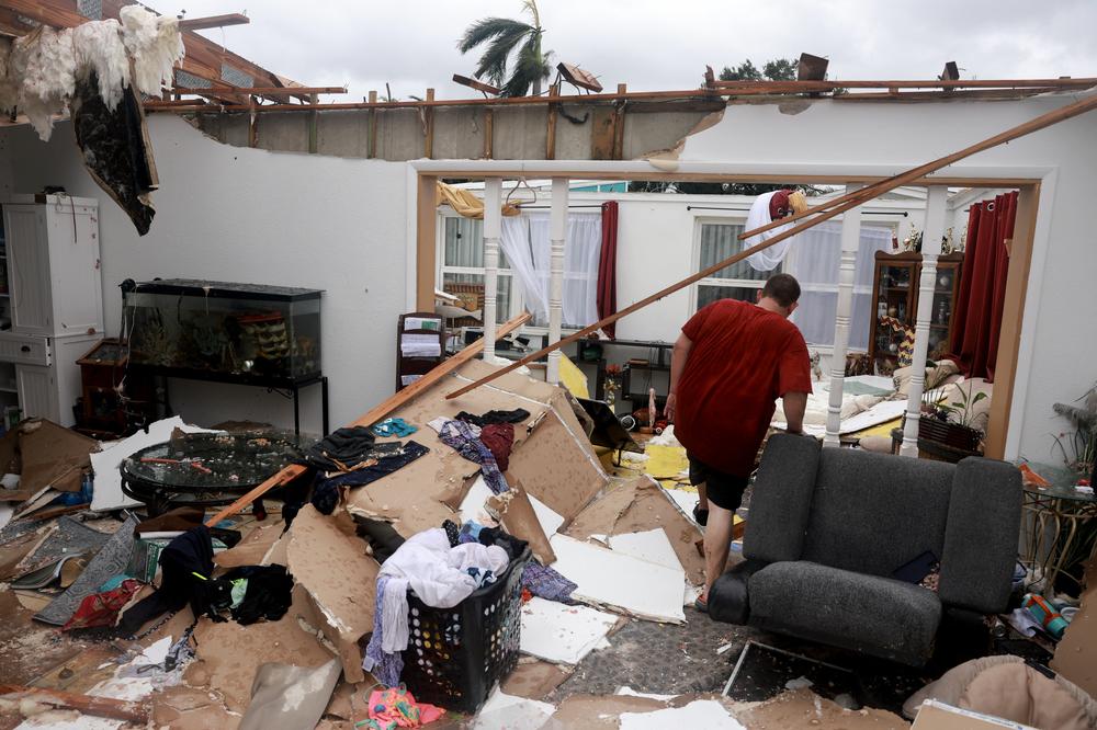 L'ouragan Milton qui a dévasté la Floride rétrogradé, au moins 10 morts et 3 millions de foyers ...