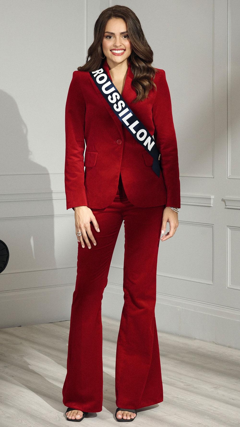 Miss France 2025 : découvrez les photos officielles des 30 candidates