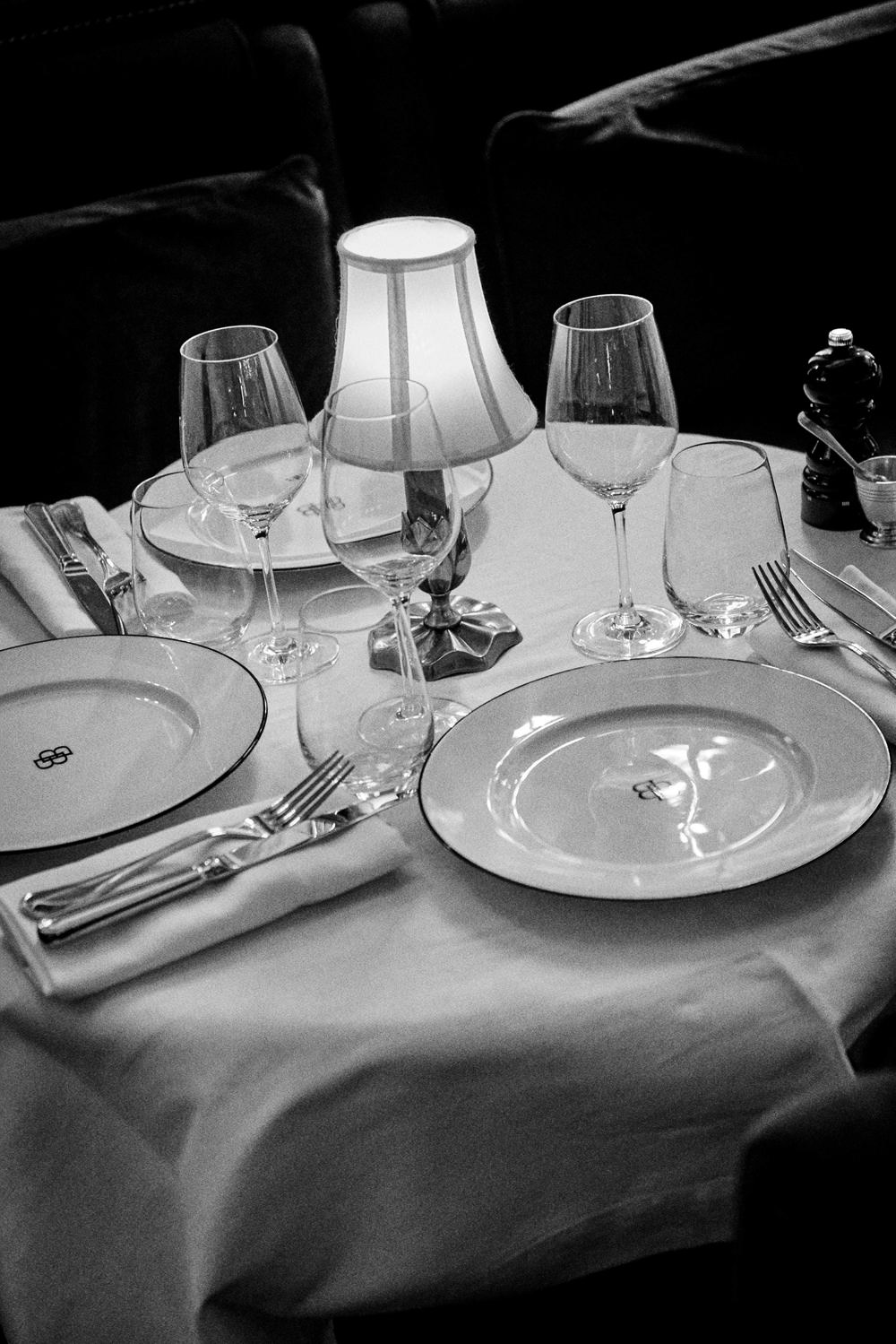 En photos, visite privée du restaurant Baronne, l’ultime folie signée ...