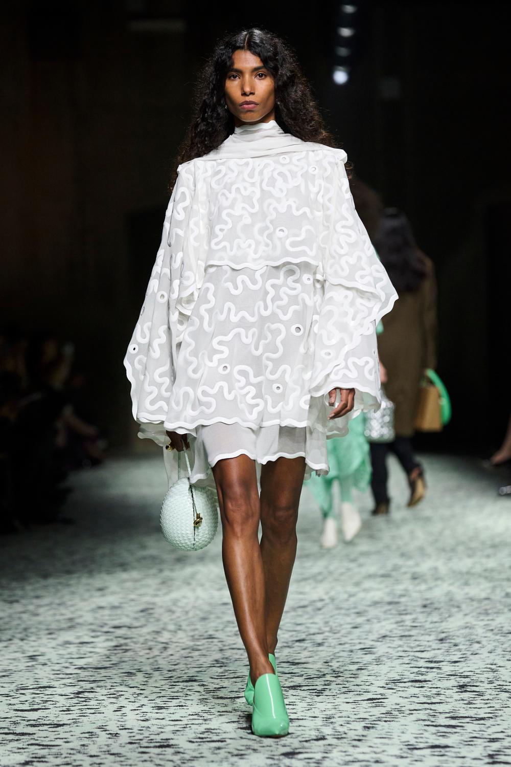 Quel est le style de Matthieu Blazy, nouveau directeur artistique de ...