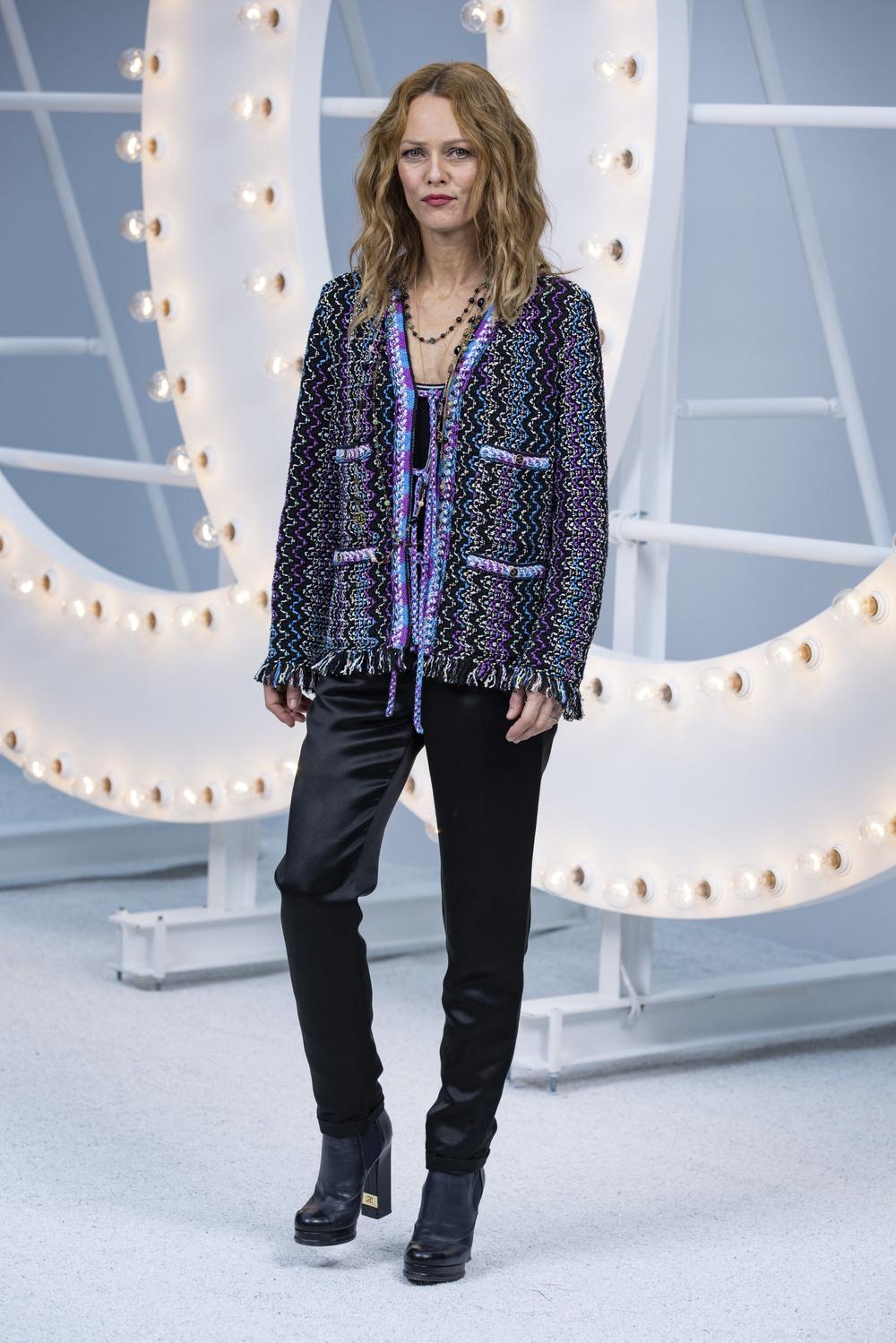 Vanessa Paradis a 52 ans : retour sur ses looks les plus marquants