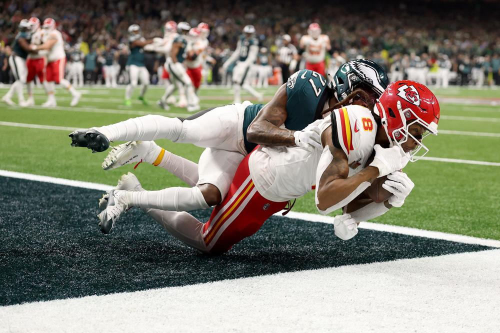 Super Bowl : près de 130 millions d'Américains devant la TV, nouveau ...