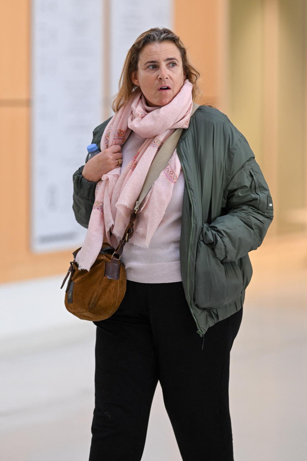 Procès de Gérard Depardieu : sa discrète compagne Magda Vavrusova fait ...