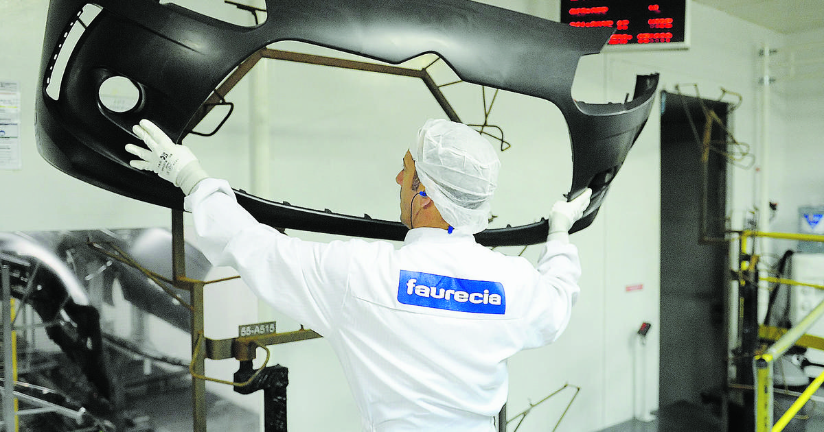 Faurecia réalise une acquisition majeure