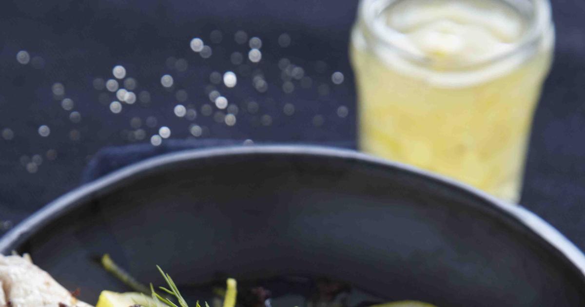 Bar en papillote et miettes de boudin, à la marmelade de citron