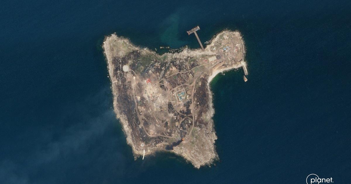 L'Ukraine affirme avoir remis son drapeau sur l'île aux Serpents