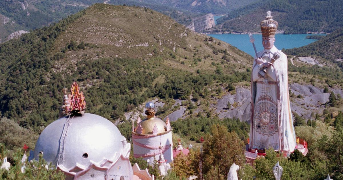 «Messie cosmoplanétaire», statues géantes, chasse aux lémuriens : à ...