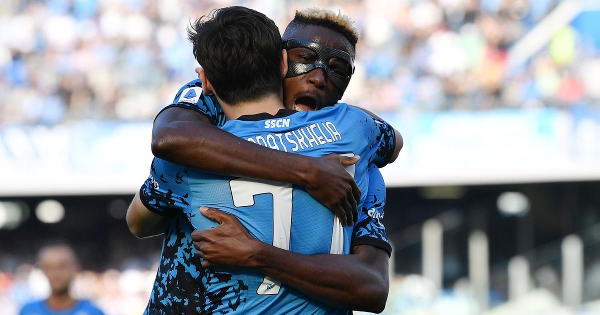 Serie A : Naples impressionne toujours et déroule face à Sassuolo