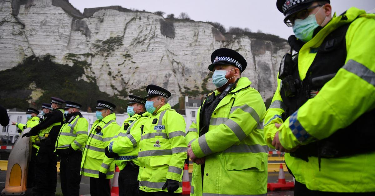 Douvres : des locaux des services britanniques de l'immigration visés ... Douvres : des locaux des services britanniques de l'immigration visés ...