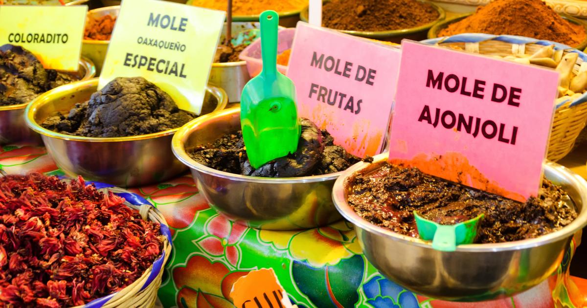 The mole, this amazing chocolate paste that Mexicans love - Buna Time