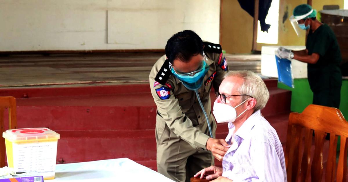 The Burmese junta releases 700 prisoners, including four foreigners ...