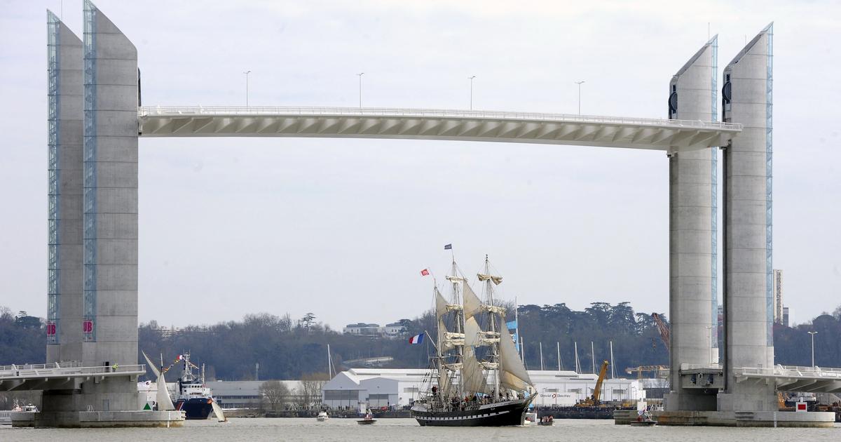 Le pont Chaban-Delmas, plus grand pont levant d'Europe, fête ses dix ...