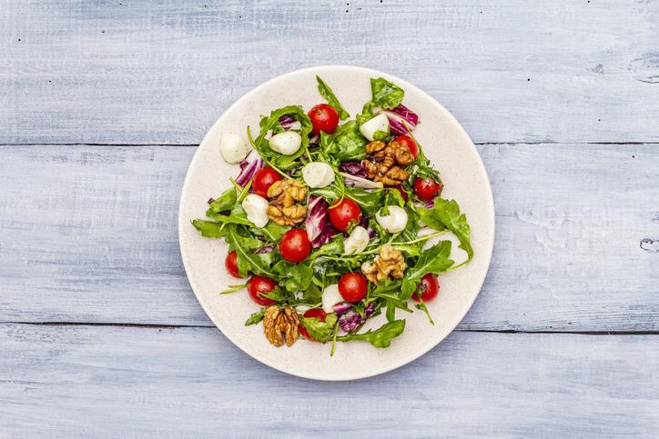 Panaché de légumes croquants aux noix