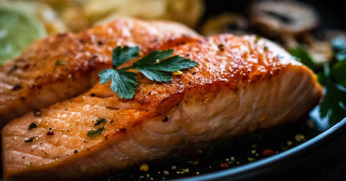 Saumon rôti sur peau