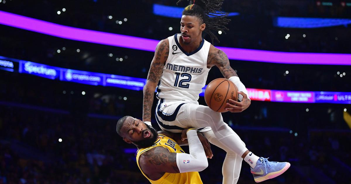 NBA : l'incroyable photo de Ja Morant, «assis» dans les airs sur LeBron ...