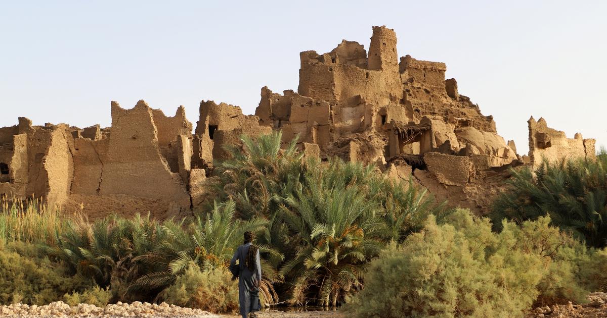 Les fabuleuses forteresses en ruine du Sahara gardent encore tous leurs ...