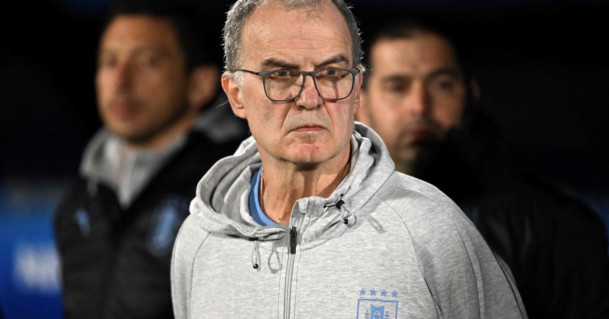 Foot : Marcelo Bielsa réussit ses débuts avec l'Uruguay
