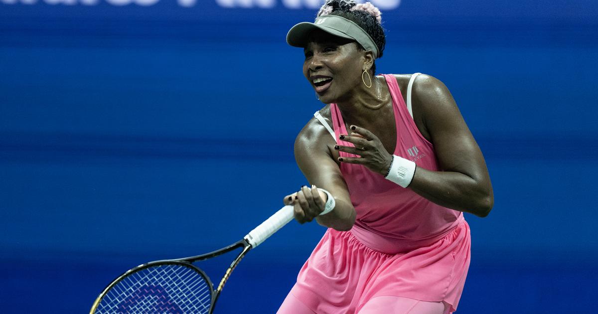 US Open : talons extra hauts, minirobe et sac Wilson, l’arrivée ...