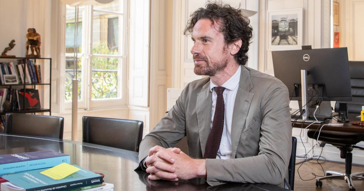 Les gardes à vue du directeur de Sciences Po Paris et de sa compagne ...