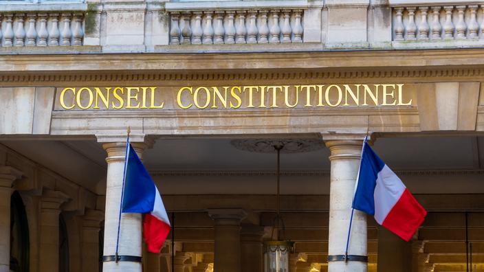 Le Conseil constitutionnel signe la fin des avantages fiscaux pour les ...