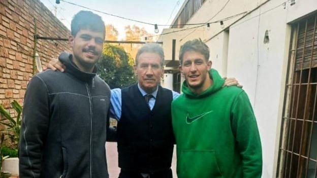 Affaire Jégou-Auradou : «Une provocation», la photo des deux joueurs ...