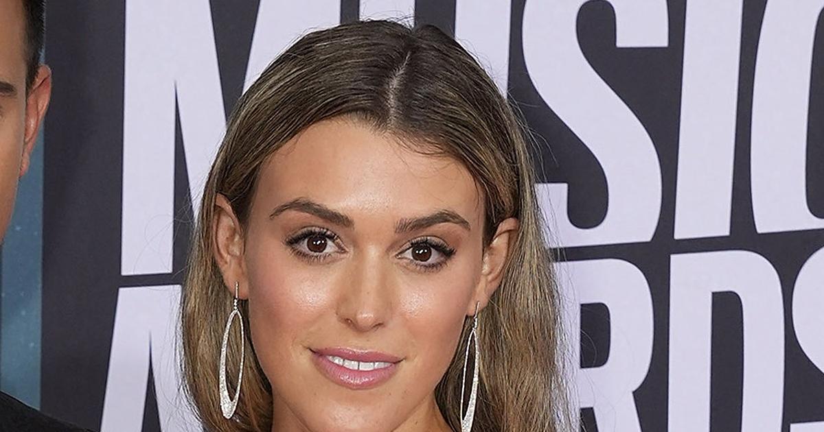 Taylor Dome : Biographie et actualités