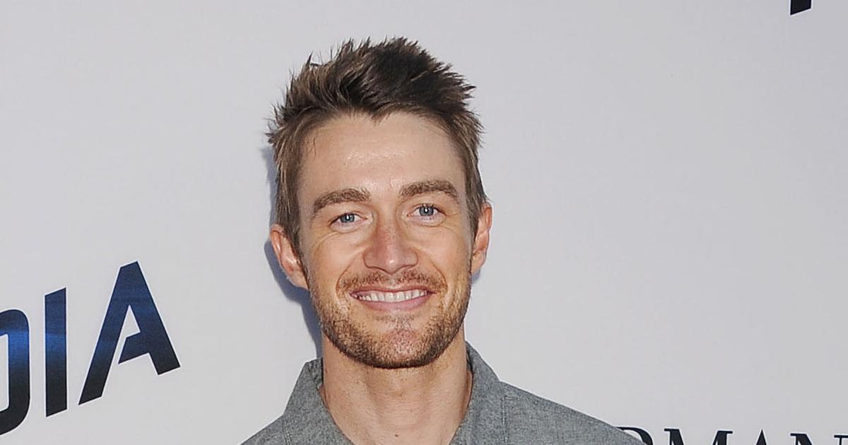 Robert Buckley : Biographie et actualités