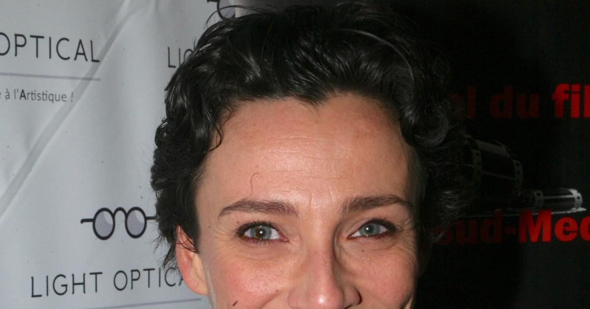 Caroline Bourg : Biographie et actualités