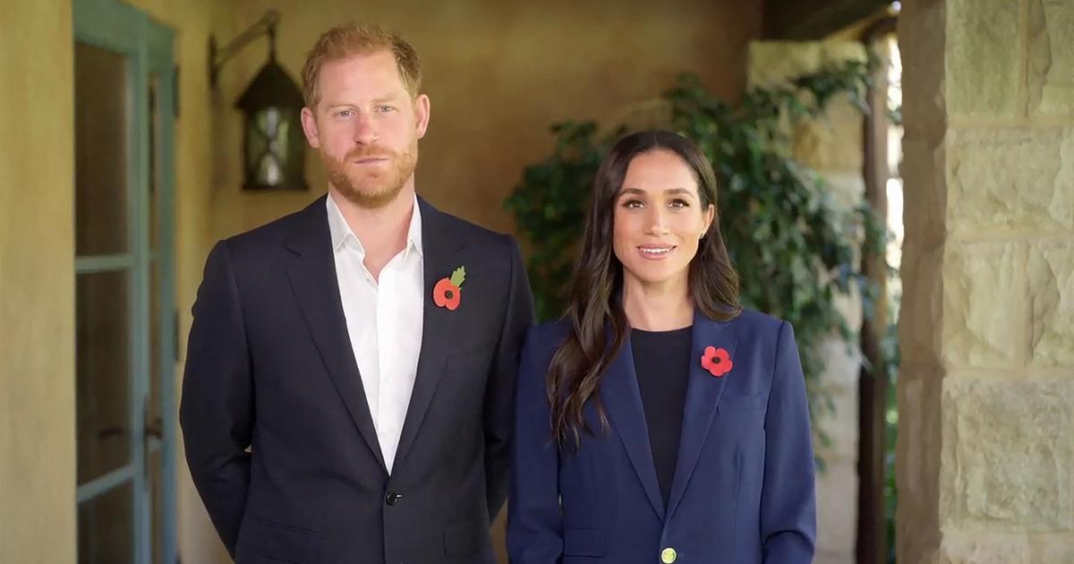 “Une brochure pour un camp de vacances” : la carte de vœux de Meghan et ...
