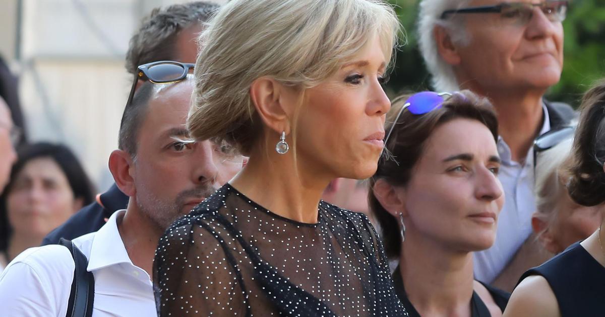 PHOTOS - L'évolution coiffure de Brigitte Macron de son premier jour à ...